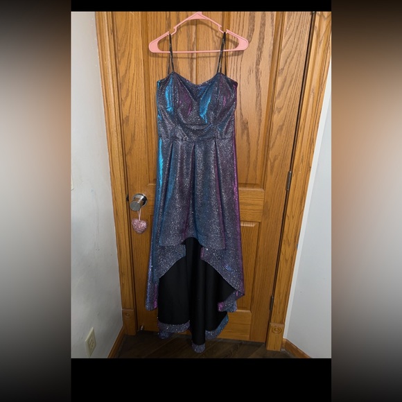 Speechless | Dresses | Holographic Prom Dress | Poshmark